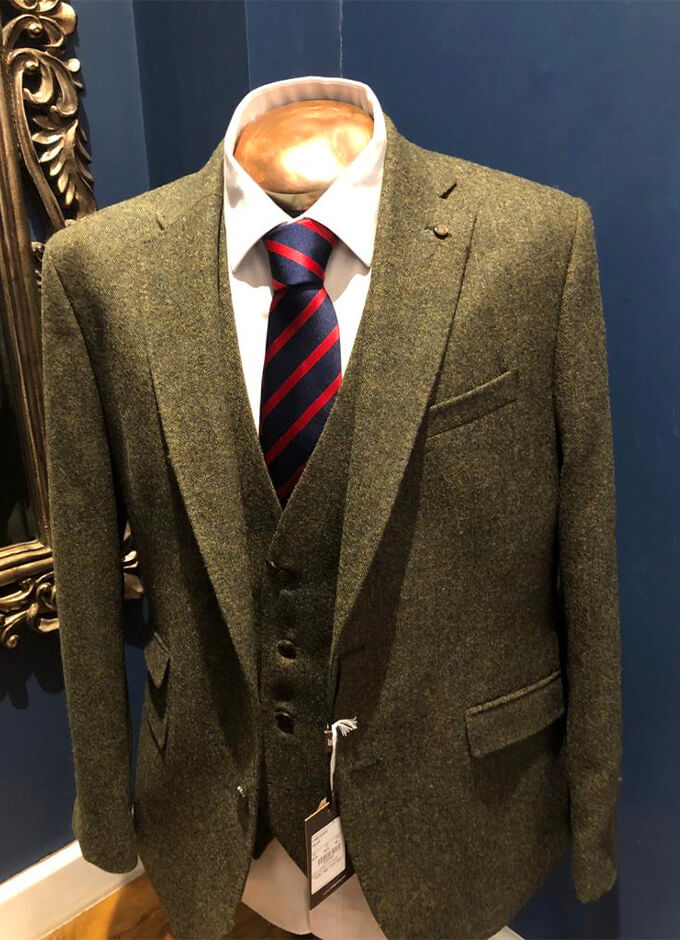 Mens Tweed Suits For Hire | 3-Piece Tweed Suits | Hector's – Hector's ...